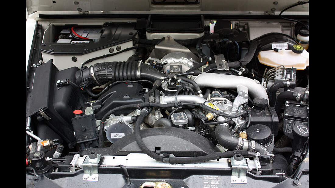 Mercedes G 300 CDI G Professional Test | AUTO MOTOR UND SPORT