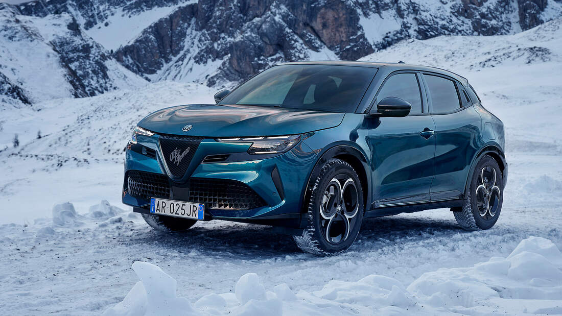 Alfa Romeo Junior: Neuer Hybrid mit Elektro-Allrad kommt