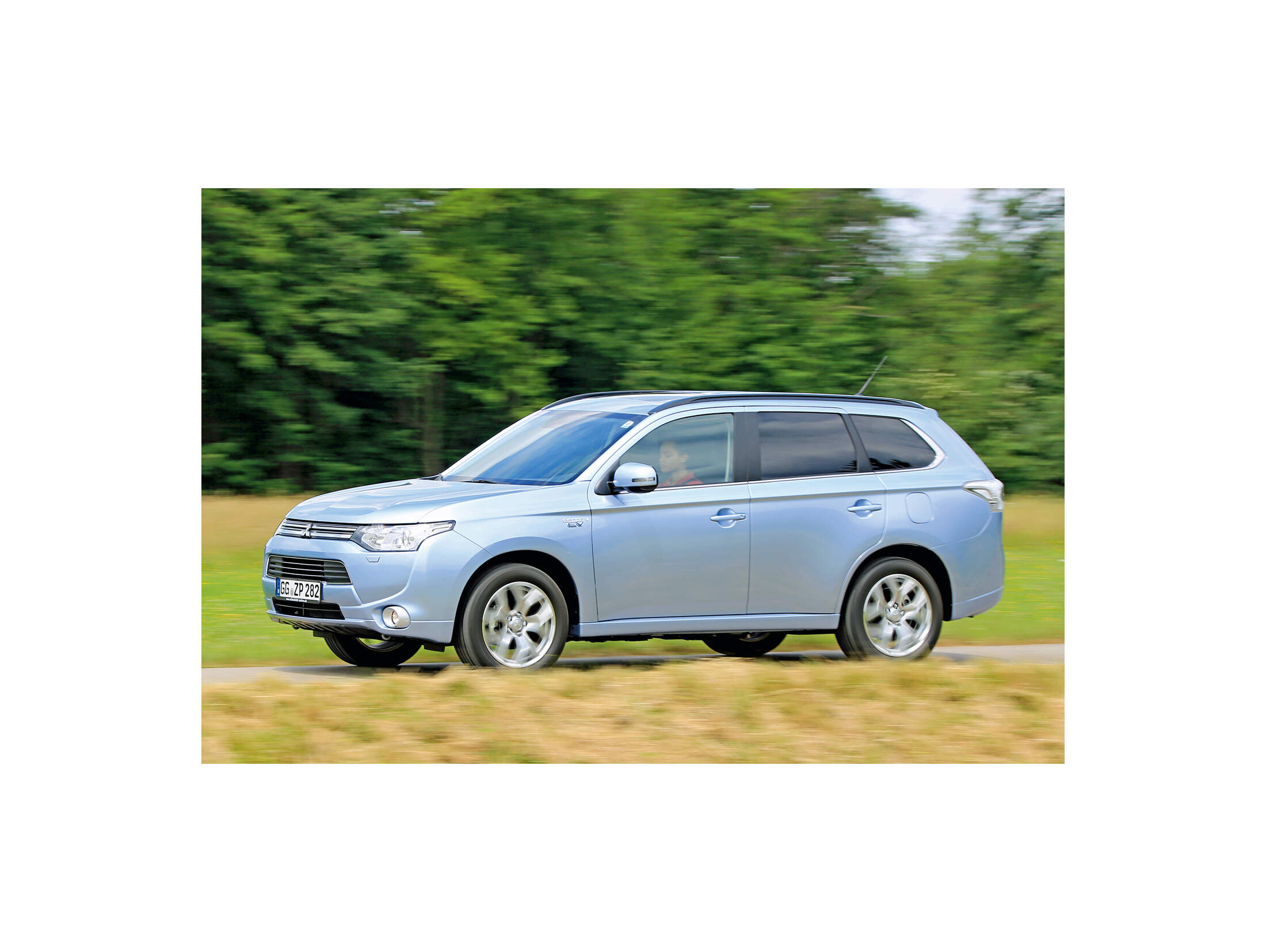 Mitsubishi Outlander PHEV im Test AUTO MOTOR UND SPORT