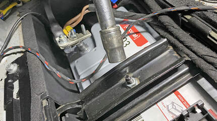 Das müssen Sie zum Thema 12-V-Batterie im Auto wissen - auch als E-Auto ...