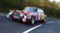 Mercedes-Benz 300 SEL AMG im Fahrbericht: Die Rote Sau von AMG | AUTO MOTOR UND SPORT