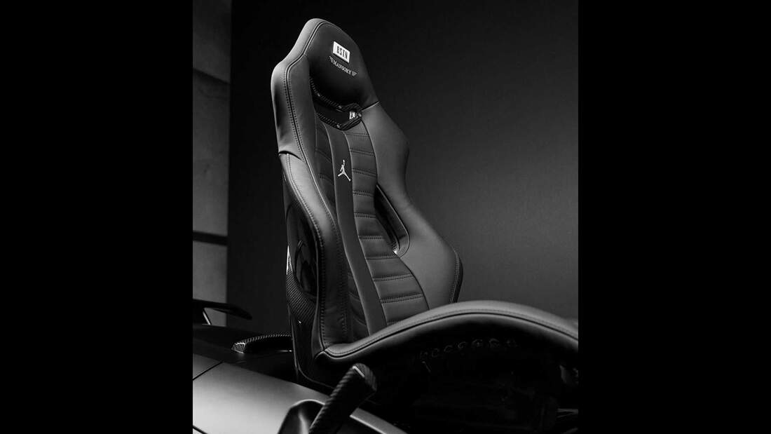 Mansory BSTN GT XI mit Karbon und Alphonso Davies | AUTO MOTOR UND SPORT