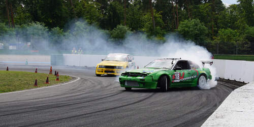 Altimaniac: Nissan Altima Driftcar von Chris Forsberg | AUTO MOTOR UND ...